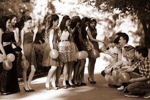 하룻밤 섹스는 줄고, AI 애인은 늘고...미국 Z세대의 성생활